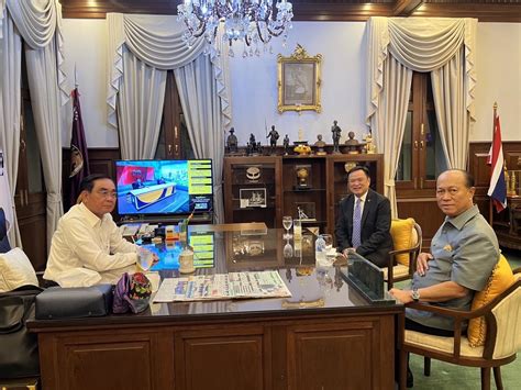 บิ๊กตู่ เปิดห้องหารือข้อราชการ อนุทิน อนุพงษ์ ที่ก กลาโหม ฝากช่วยทำงาน ประคองรัฐบาล อินโฟเควสท์