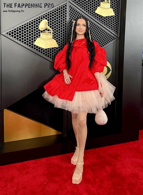 Poppy Sexy And Leggy 15 Photos The Fappening