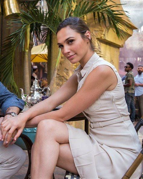Gal Gadot Gal Gadot Gal Jones Fashion