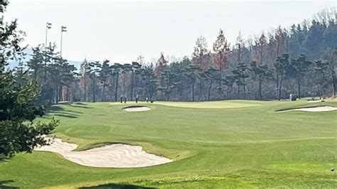 Seowon Getting The Hills Course Tour Ready