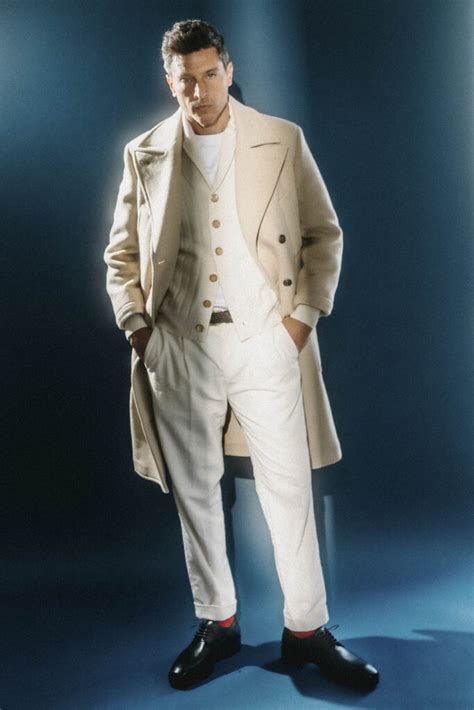 Simon Rex On Blink Twice And The Power Of Positive Thinking Sharp