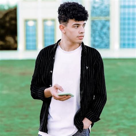 Omar Hashim 3mar7ashim • Threads Say More