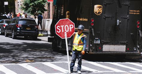Ups Tracking Track And Trace Your Ups Package