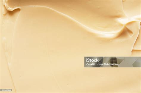 얼굴 크림의 얼룩과 질감 액체 파운데이션의 질감 패션과 뷰티 산업의 개념 이미지 피부 관리에 대한 스톡 사진 및 기타 이미지 피부 관리 메이크업 화장품 베이지