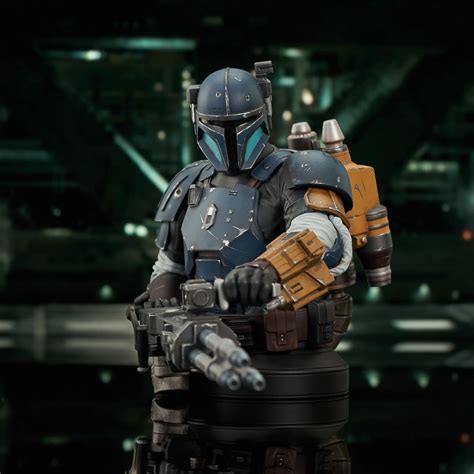 Limited The Mandalorian Paz Vizla Statue Arrives At Gentle Giant Ltd