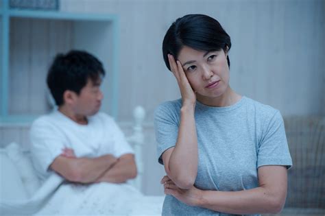 幸せだったのに40代でセックスレス。あのとき、怒鳴られた私を夫はスルーした：優子さんの場合1 Esseonline（エッセ オンライン）