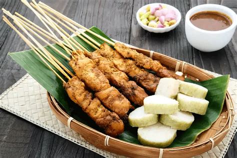 10 Makanan Khas Ntb Yang Wajib Dicoba Saat Liburan Di Ntb