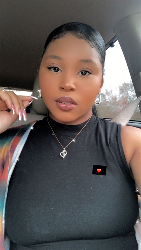 Missjollysims🍄 on Twitter: "24🤍 keep the age train going, qt with a pic and your age https://t ...
