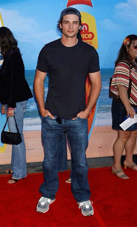 Tom Welling Tom Welling Full Body Pic Tom Welling Style Clark Kent