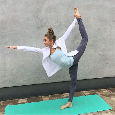 57 Best Lizzy Greene Images On Pinterest Actresses Celebs And Stars