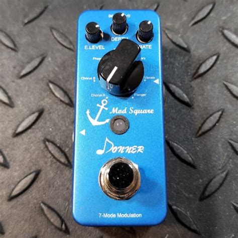 Donner Mod Square Modulation Multi Effect Chorus A Chorus Reverb Uk