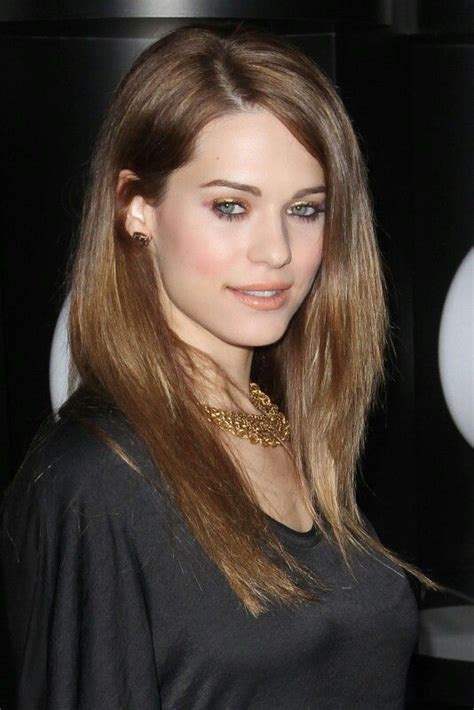 Pin On Lyndsy Fonseca