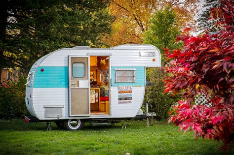 Retro Style Travel Trailers 60 Photos