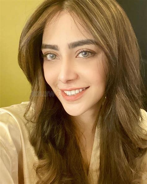 Malang Actress Angela Krislinzki Sexy Photos Kollywood Zone