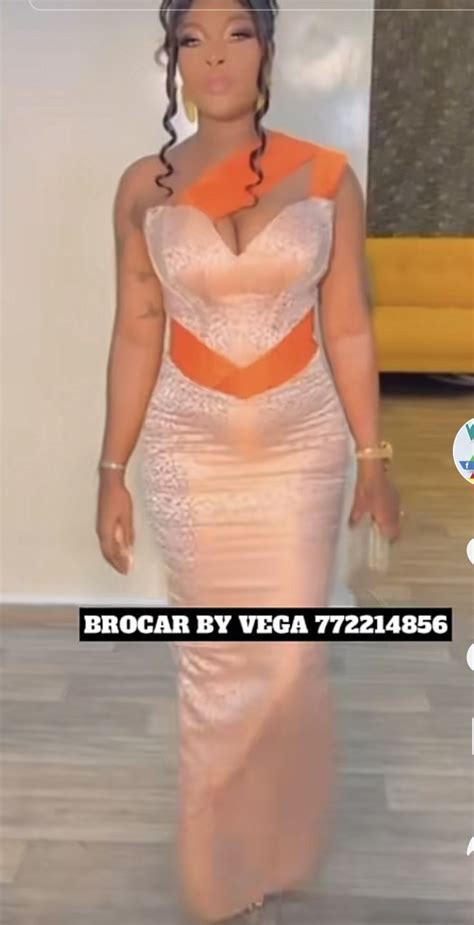 Pin Van Aminata Ndao Op Brocard Shangtung