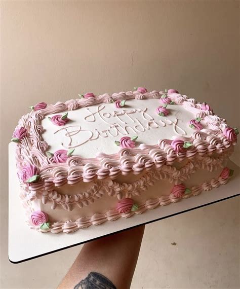 Pin De Toni Trahan Em Cakes Cupcakes And Other Treats Em 2025 Bolos De Aniversário Festa