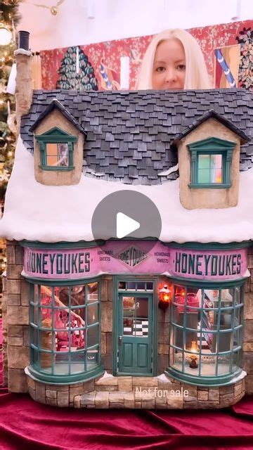 Bridget M On Instagram Loving This Tiny Honeydukes Harrypotter Dollhouse Honeydukes