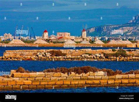 Mulino Europa Fotos Und Bildmaterial In Hoher Auflösung Alamy