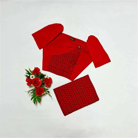 ထိုင်းနိုင်ငံ အွန်လိုင်းဈေးအမျိုးမျိုးရောင်းသည်