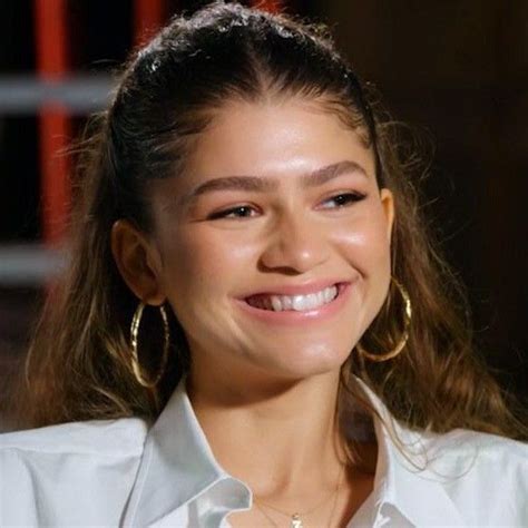 Zendaya Teeth Explained Natural Beauty And Cosmetic Dentistry