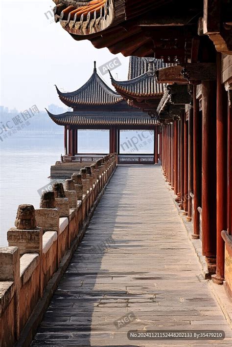 Ai创作图栈桥长廊 长廊揽胜 长堤楼阁 舫阁 阅湖长廊 水上亭廊 长亭楼阁 长廊栈桥 广济桥廊亭 长亭回廊 曲桥长亭 琅琪长廊 亭阁长廊 锦溪廊道 长廊牎 昵图网