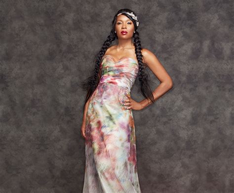 Marlo Hampton Official Website