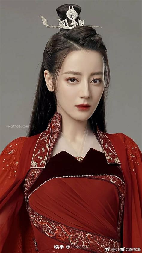 Pin By รัน เบล On 迪丽热巴 [ตีลี่เร่อปา] Cute Asian Fashion Latest African Fashion Dresses Asian