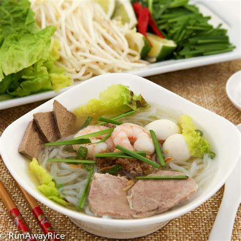 Pork And Shrimp Clear Noodle Soup Hu Tieu Tasty Recipe With Video