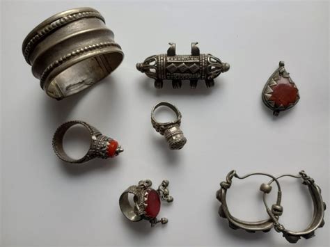 Jewelry Pieces 8 Low Grade Silver Rashaida Eritrea Catawiki