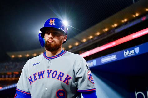 Mets Facing Brandon Nimmo Trade Decision After Mlb Offseason Report