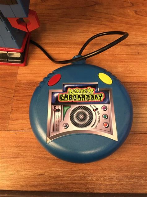 Dexters Laboratory Walking Robot As Is Cartoon Network Trendmasters 2000 3915325543