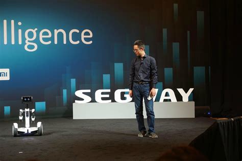 英特尔发布人工智能加速器