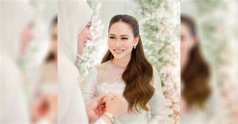 Raysha Sudah Bertunang Nikah Tempoh Terdekat Harian Metro