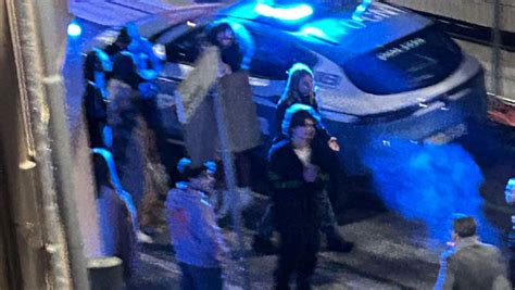 Rissa E Grida Nella Notte Per La Riapertura Della Discoteca I