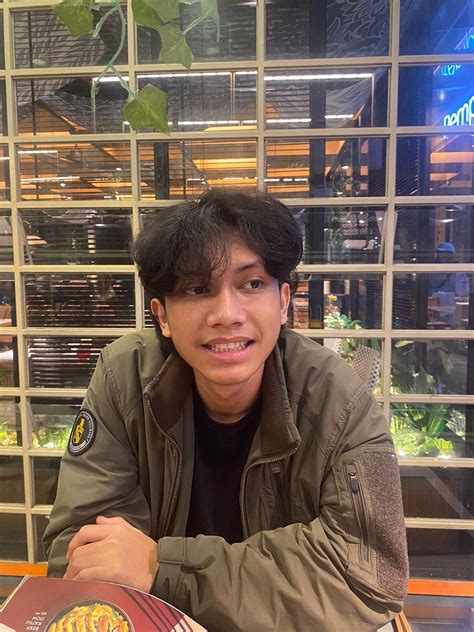 Raihan Hidayat Medium