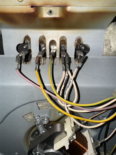Wires Bosch oven : r/Appliances