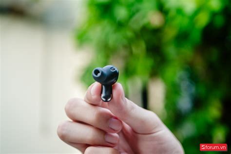 Đánh giá JBL Tour Pro 2 sau 1 tháng sử dụng Sự đột phá có tính toán hay chỉ để làm màu