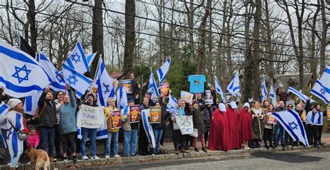 israeli activists protesting moshe koppel founder of the kohelet forum