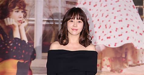 한번 더 해피엔딩 유다인 여자들의 이야기 다룬 점에 끌렸다