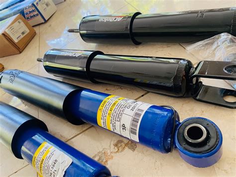 Ac Delco Gm Shock Absorber Front Rear Kit Set Tahoe Suburban Yukon Zw7