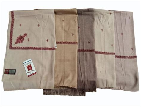 Polyester Kashmiri Shawls With Kingri Print At ₹ 160 In Amritsar Id