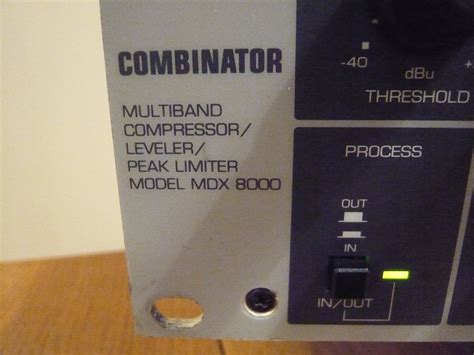 Behringer Combinator Mdx 8000