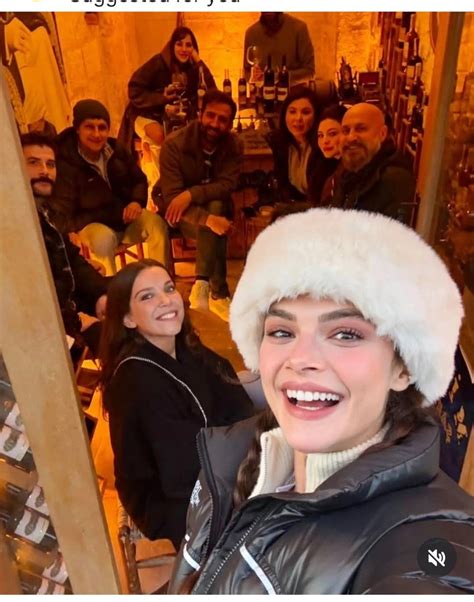 სერიალები მსახიობები Added A New Photo სერიალები მსახიობები