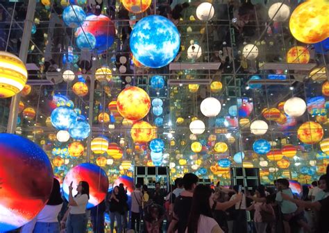 Space And Time Cube Manilas Newest Immersive Attraction Island Times