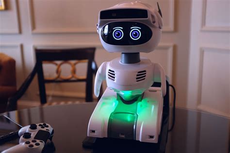 Misty Starts Shipping Its Programmable Robot To Backers Techcrunch