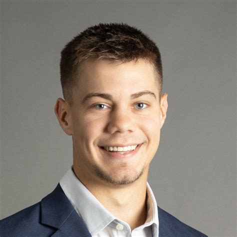 Bennett Lau Assistant Purchaser Azco Linkedin