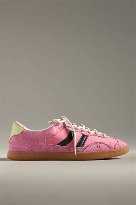 쿨웨이 키즈나 스니커즈 앤트로폴로지 한국 공식 스토어 유니크한 여성 패션 및 라이프스타일 편집샵 200개이상의 프리미엄 브랜드 여성 의류 액세서리 홈 인테리어