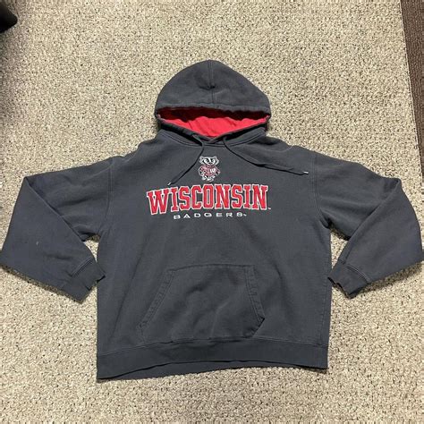 Campus Heritage Wisconsin Badgers Hoodie Sz Depop