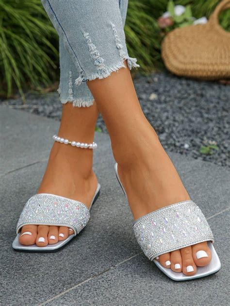 Womens Rhinestone Decorated Diamond Shaped Flat Sandals Square Toe
