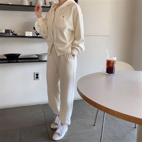 수입 투웨이 후드 집업 조거 팬츠 트레이닝복 세트 에이블리